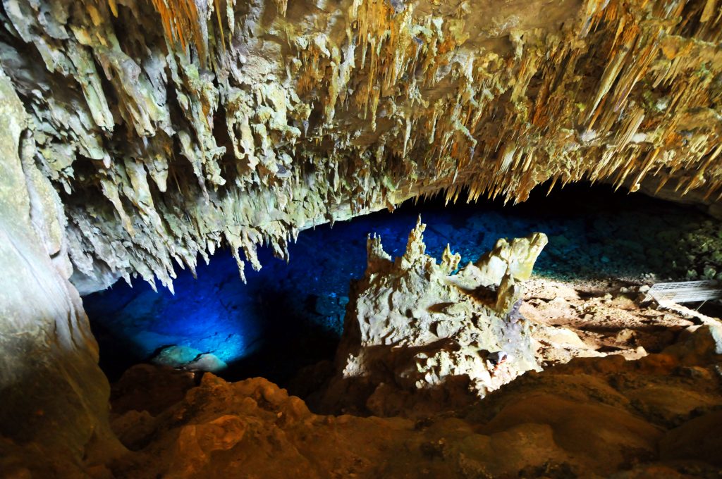 Gruta do Lago Azul, Bonito. Crédito: Divulgação CVC | Saiba tudo sobre ...
