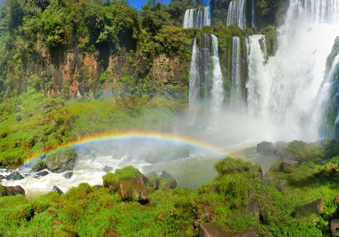 Cataratas do Iguaçu. Crédito: Thinkstock | Saiba tudo sobre viagens ...