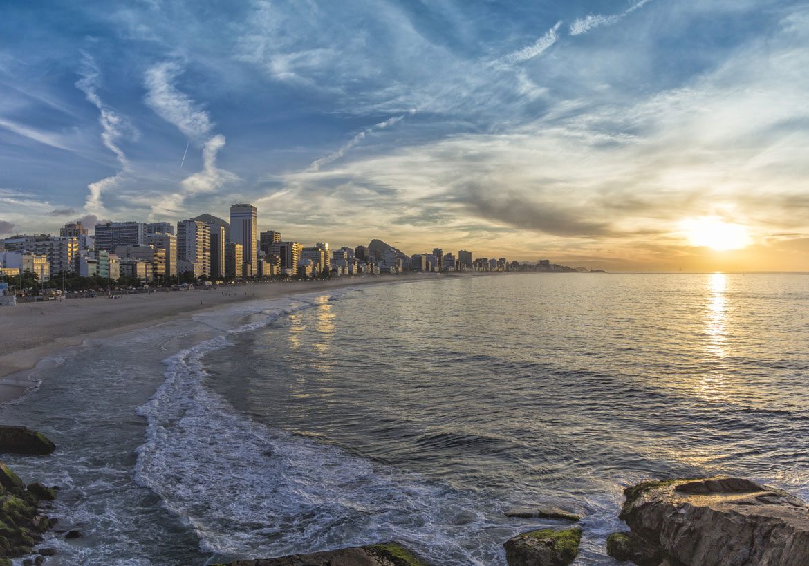 Praia de Ipanema, Rio de Janeiro. Crédito: Thinkstock | Saiba tudo ...