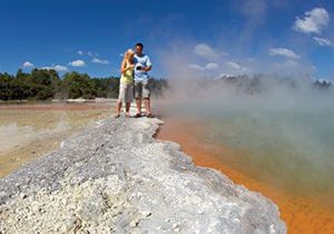 champagne-pool-chris-mclennan-divulgacao-tourism-nz | Saiba tudo sobre ...