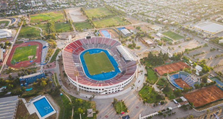 Estádio Nacional do Chile | Dicas de viagem - Por CVC viagens