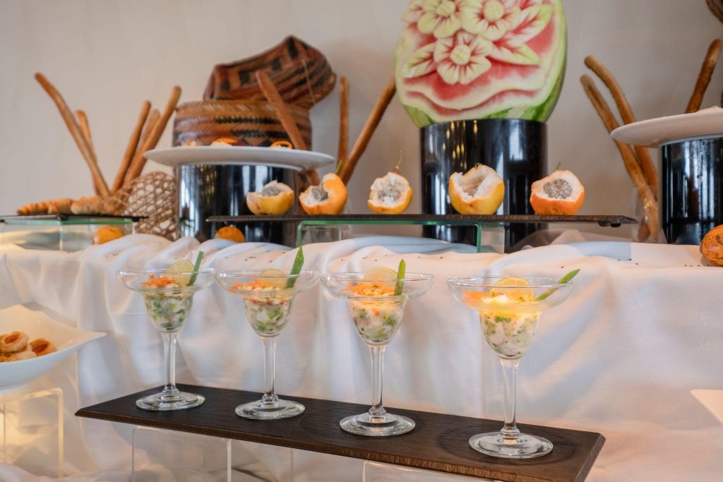 Navegue pelo Rio Amazonas com o Iberostar Heritage Grand Amazon | Saiba ...